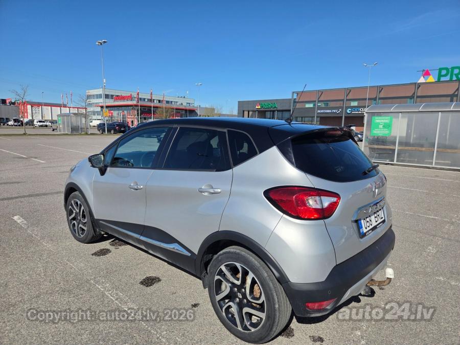 Pelēks Renault Captur 2016 Tallina, ar dzinēja tilpumu 1.50 L un nobraukumu 113 tūkst. km par 8800 €, foto 5 vietnē AUTOMOTO.COM.LV