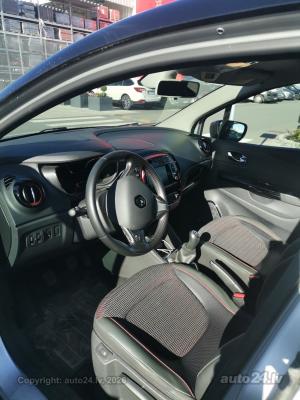 Pelēks Renault Captur 2016 Tallina, ar dzinēja tilpumu 1.50 L un nobraukumu 113 tūkst. km par 8800 €, foto 10 vietnē AUTOMOTO.COM.LV