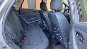 Pelēks Renault Captur 2016 Tallina, ar dzinēja tilpumu 1.20 L un nobraukumu 110 tūkst. km par 6490 €, foto 12 vietnē AUTOMOTO.COM.LV