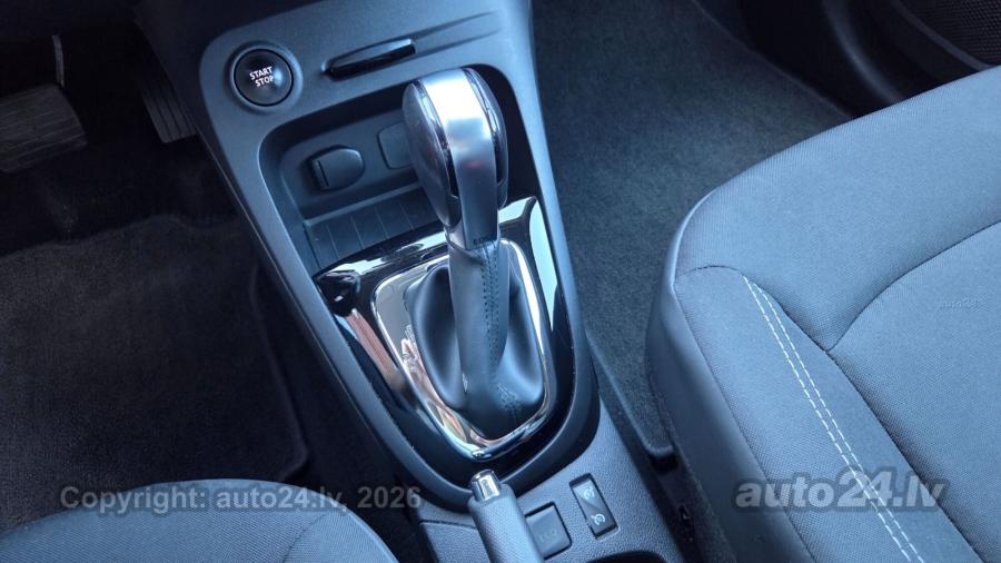 Pelēks Renault Captur 2016 Tallina, ar dzinēja tilpumu 1.20 L un nobraukumu 110 tūkst. km par 6490 €, foto 16 vietnē AUTOMOTO.COM.LV