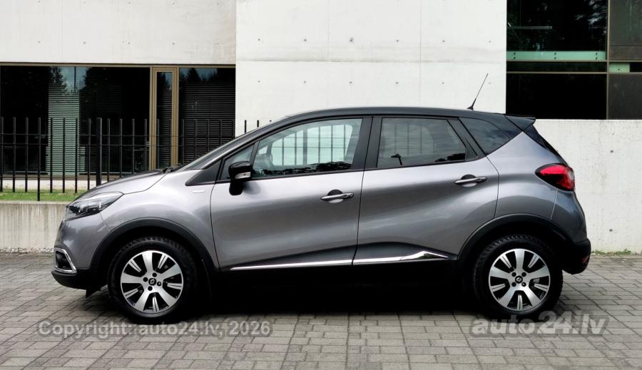 Grey Renault Captur 2016 in Tallinn, with an engine capacity of 1.20 L and mileage of 110 thousand km for 7700 €, photo 7 on AUTOMOTO.COM.LV