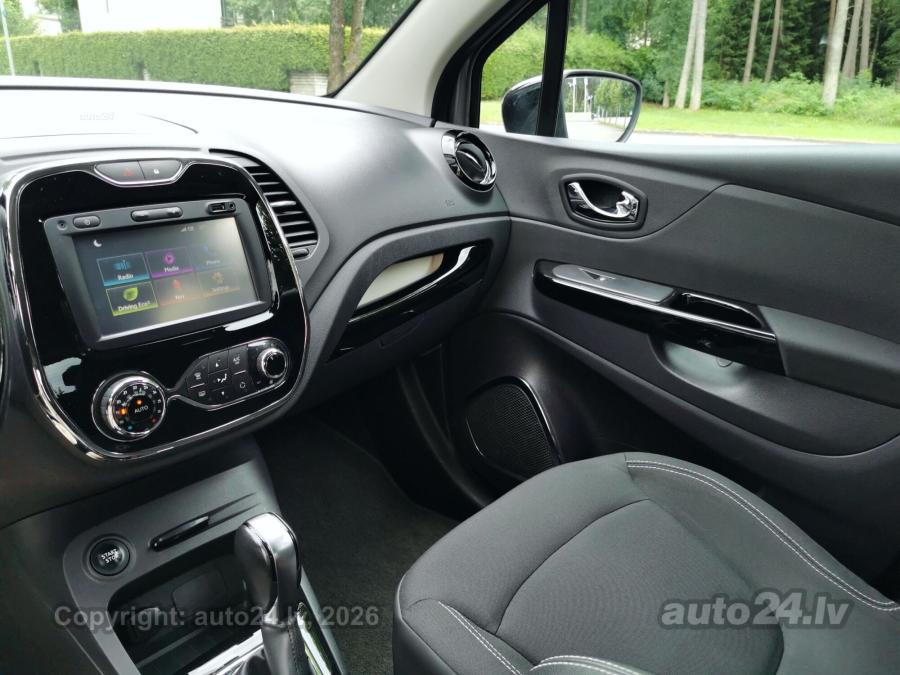 Grey Renault Captur 2016 in Tallinn, with an engine capacity of 1.20 L and mileage of 110 thousand km for 7700 €, photo 23 on AUTOMOTO.COM.LV