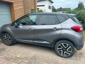 Grey Renault Captur 2016 in Tallinn, with an engine capacity of 0.90 L and mileage of 15 thousand km for 7000 €, photo  on AUTOMOTO.COM.LV