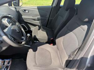 Pelēks Renault Captur 2017 Tauragė, ar dzinēja tilpumu 1.46 L un nobraukumu 167 tūkst. km par 5600 €, foto 9 vietnē AUTOMOTO.COM.LV