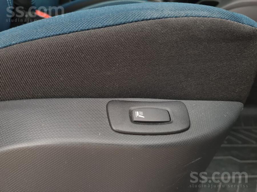 Pelēks Renault Captur 2017 Ogre, ar dzinēja tilpumu 1.50 L un nobraukumu 0 tūkst. km par 7900 €, foto 24 vietnē AUTOMOTO.COM.LV