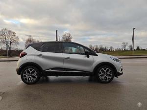 Grey Renault Captur 2019 in Taurage, with an engine capacity of 1.50 L and mileage of 190 thousand km for 9700 €, photo 3 on AUTOMOTO.COM.LV