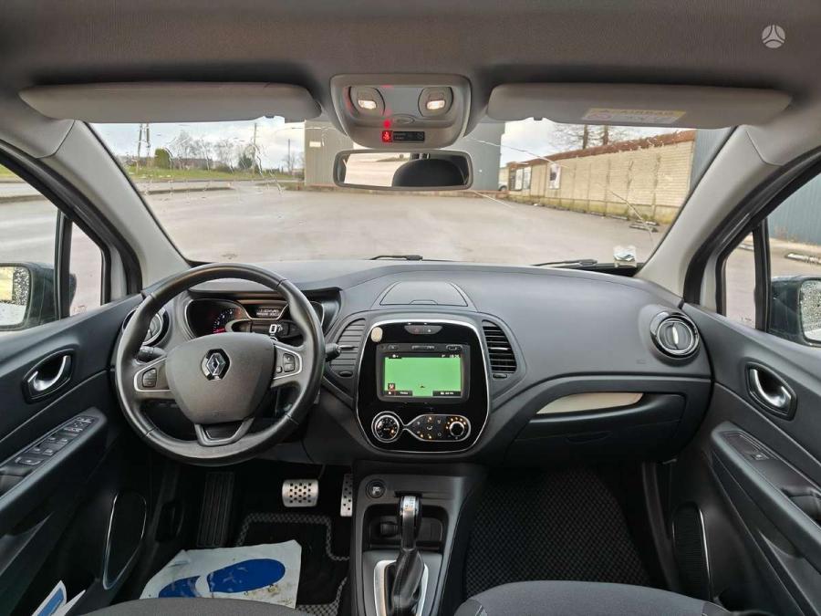 Grey Renault Captur 2019 in Taurage, with an engine capacity of 1.50 L and mileage of 190 thousand km for 9700 €, photo 15 on AUTOMOTO.COM.LV