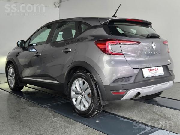 Pelēks Renault Captur 2020 Rīga, ar dzinēja tilpumu 1.00 L un nobraukumu 69 tūkst. km par 12950 €, foto 3 vietnē AUTOMOTO.COM.LV