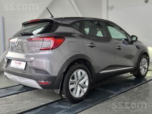 Pelēks Renault Captur 2020 Rīga, ar dzinēja tilpumu 1.00 L un nobraukumu 69 tūkst. km par 12950 €, foto 4 vietnē AUTOMOTO.COM.LV