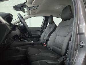 Pelēks Renault Captur 2020 Rīga, ar dzinēja tilpumu 1.00 L un nobraukumu 69 tūkst. km par 12950 €, foto 10 vietnē AUTOMOTO.COM.LV
