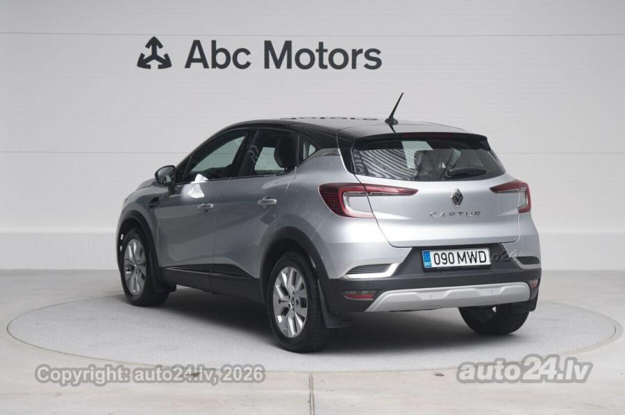 Grey Renault Captur 2021 in Tallinn, with an engine capacity of 1.00 L and mileage of 91 thousand km for 10990 €, photo 6 on AUTOMOTO.COM.LV