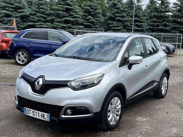 Grey Renault Captur 2015 in Utena, with an engine capacity of 1.46 L and mileage of 248 thousand km for 6150 €, photo 3 on AUTOMOTO.COM.LV