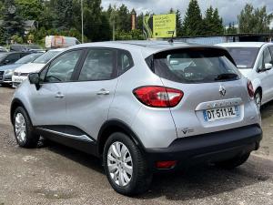 Grey Renault Captur 2015 in Utena, with an engine capacity of 1.46 L and mileage of 248 thousand km for 6150 €, photo 5 on AUTOMOTO.COM.LV