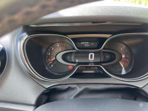 Grey Renault Captur 2016 in Vilnius, with an engine capacity of 1.50 L and mileage of 200 thousand km for 6200 €, photo 23 on AUTOMOTO.COM.LV