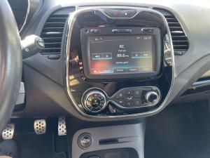 Grey Renault Captur 2016 in Vilnius, with an engine capacity of 1.50 L and mileage of 200 thousand km for 6200 €, photo 24 on AUTOMOTO.COM.LV