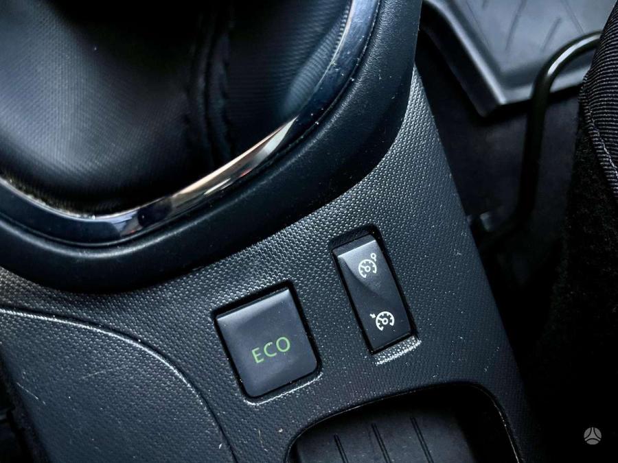 Рено Каптур 2013 в Шяуляй, объемом двигателя 1.50 л и пробегом 288 тыс. км за 5650 €, фото 13 на AUTOMOTO.COM.LV
