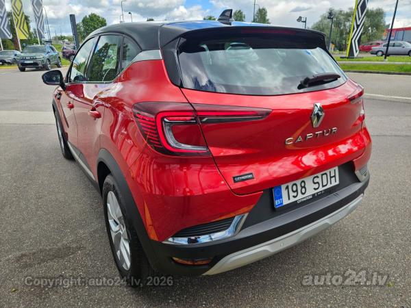 Renault Captur 2022 in Tartu, with an engine capacity of 1.30 L and mileage of 51 thousand km for 15990 €, photo 4 on AUTOMOTO.COM.LV