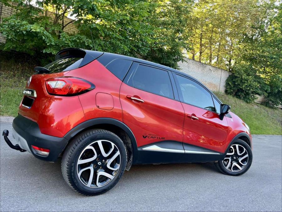 Renault Captur 2015 in Siauliai, with an engine capacity of 1.50 L and mileage of 199 thousand km for 7450 €, photo 7 on AUTOMOTO.COM.LV