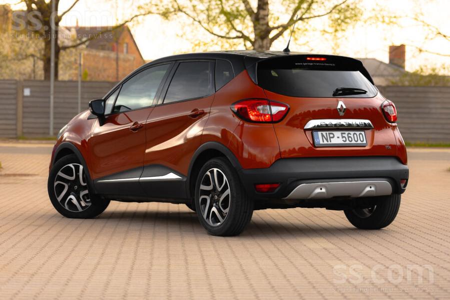 Orange Renault Captur 2013 in Jelgava, with an engine capacity of 1.20 L and mileage of 0 thousand km for 14850 €, photo 4 on AUTOMOTO.COM.LV