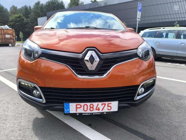 Orange Renault Captur 2013 in Utena, with an engine capacity of 0.90 L and mileage of 195 thousand km for 4650 €, photo 2 on AUTOMOTO.COM.LV