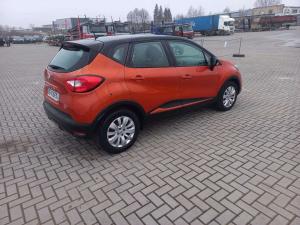 Orange Renault Captur 2014 in Taurage, with an engine capacity of 1.46 L and mileage of 223 thousand km for 3700 €, photo 4 on AUTOMOTO.COM.LV