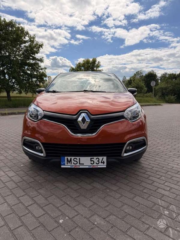 Orange Renault Captur 2014 in Alytus, with an engine capacity of 1.20 L and mileage of 106 thousand km for 6600 €, photo 3 on AUTOMOTO.COM.LV