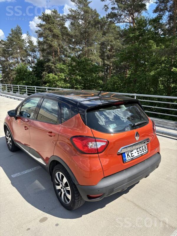 Orange Renault Captur 2015 in Riga, with an engine capacity of 1.20 L and mileage of 96 thousand km for 6250 €, photo 5 on AUTOMOTO.COM.LV