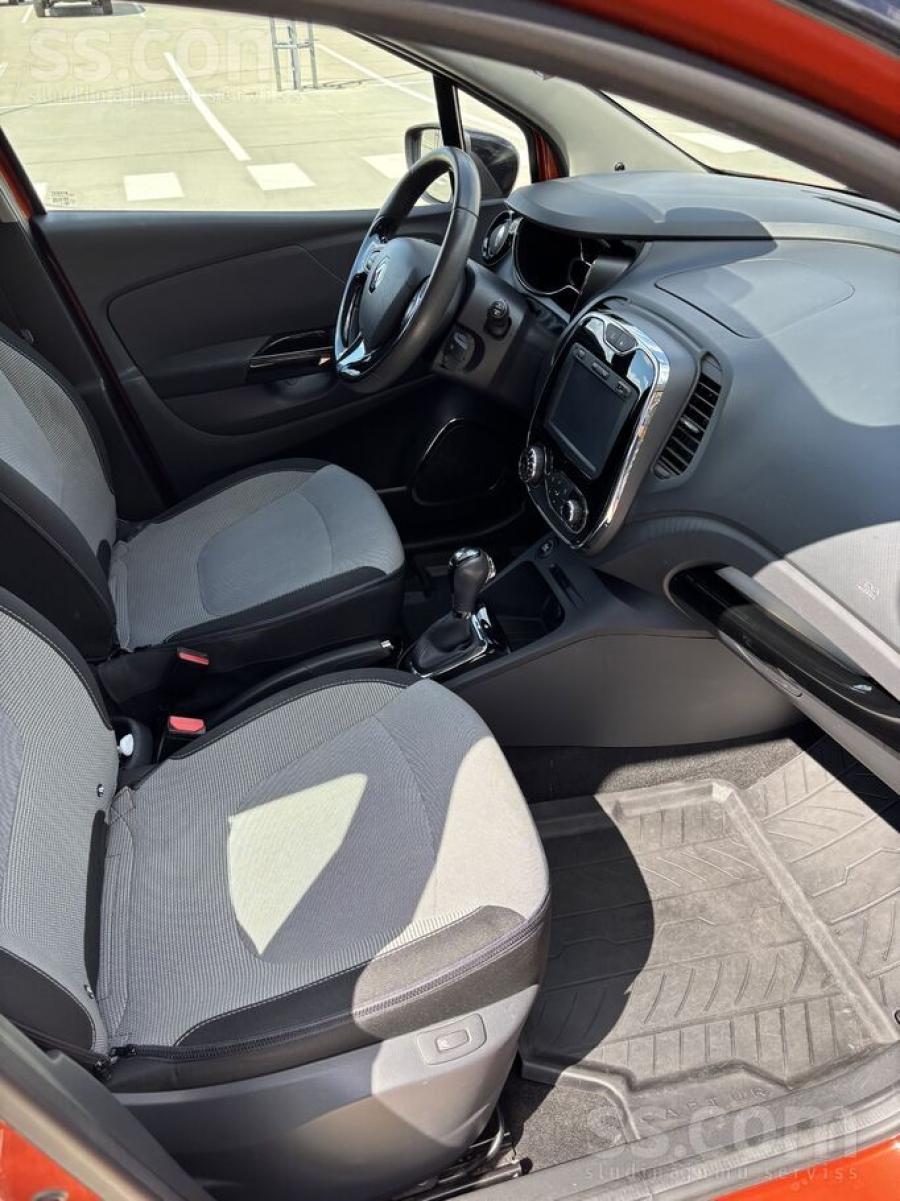 Oranžs Renault Captur 2015 Rīga, ar dzinēja tilpumu 1.20 L un nobraukumu 96 tūkst. km par 6250 €, foto 11 vietnē AUTOMOTO.COM.LV