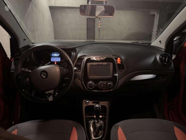 Orange Renault Captur 2016 in Vilnius, with an engine capacity of 1.20 L and mileage of 83 thousand km for 9800 €, photo 6 on AUTOMOTO.COM.LV