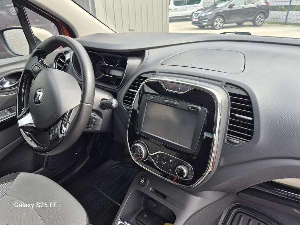 Orange Renault Captur 2016 in Taurage, with an engine capacity of 1.46 L and mileage of 172 thousand km for 5000 €, photo 10 on AUTOMOTO.COM.LV