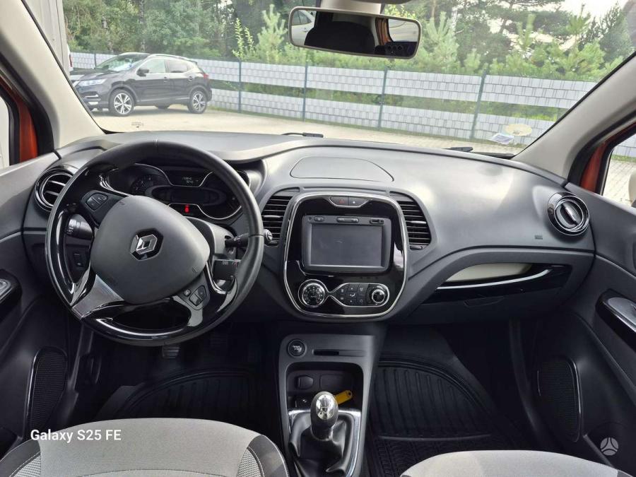 Oranžs Renault Captur 2016 Tauragė, ar dzinēja tilpumu 1.46 L un nobraukumu 172 tūkst. km par 5000 €, foto 14 vietnē AUTOMOTO.COM.LV