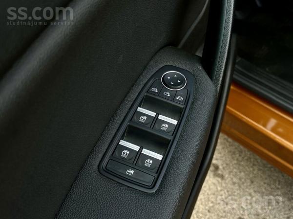 Oranžs Renault Captur 2023 Daugavpils, ar dzinēja tilpumu 1.60 L un nobraukumu 0 tūkst. km par 19950 €, foto 9 vietnē AUTOMOTO.COM.LV