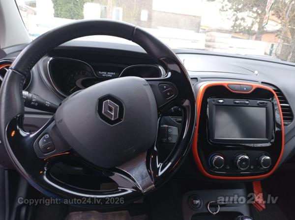 Oranžs Renault Captur 2013 Rakvere, ar dzinēja tilpumu 1.20 L un nobraukumu 152 tūkst. km par 6700 €, foto 4 vietnē AUTOMOTO.COM.LV