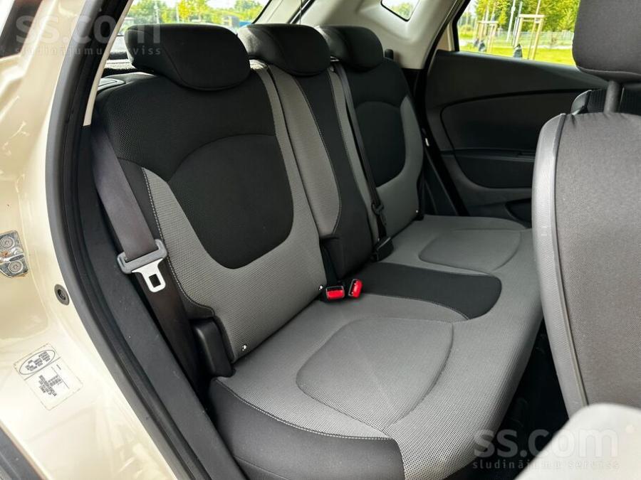 Oranžs Renault Captur 2014 Jelgava, ar dzinēja tilpumu 0.90 L un nobraukumu 0 tūkst. km par 6750 €, foto 13 vietnē AUTOMOTO.COM.LV