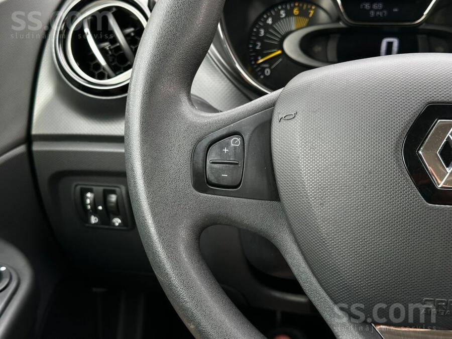 Oranžs Renault Captur 2014 Jelgava, ar dzinēja tilpumu 0.90 L un nobraukumu 0 tūkst. km par 6750 €, foto 26 vietnē AUTOMOTO.COM.LV