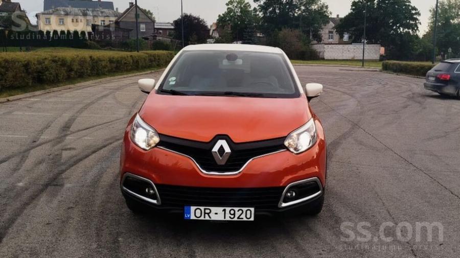 Orange Renault Captur 2016 in Tukums, with an engine capacity of 1.50 L and mileage of 173 thousand km for 6650 €, photo 3 on AUTOMOTO.COM.LV