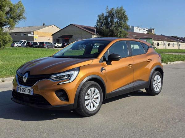 Orange Renault Captur 2020 in Taurage, with an engine capacity of 1.00 L and mileage of 132 thousand km for 9500 €, photo 1 on AUTOMOTO.COM.LV