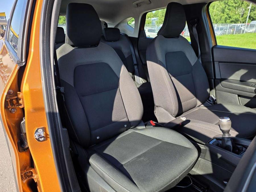 Oranžs Renault Captur 2020 Tauragė, ar dzinēja tilpumu 1.00 L un nobraukumu 132 tūkst. km par 9500 €, foto 16 vietnē AUTOMOTO.COM.LV