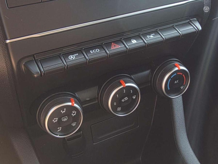 Oranžs Renault Captur 2020 Tauragė, ar dzinēja tilpumu 1.00 L un nobraukumu 132 tūkst. km par 9500 €, foto 20 vietnē AUTOMOTO.COM.LV