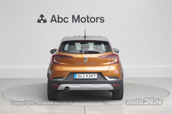 Orange Renault Captur 2021 in Tallinn, with an engine capacity of 1.30 L and mileage of 95 thousand km for 14990 €, photo 5 on AUTOMOTO.COM.LV