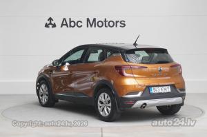 Orange Renault Captur 2021 in Tallinn, with an engine capacity of 1.30 L and mileage of 95 thousand km for 14990 €, photo 15 on AUTOMOTO.COM.LV