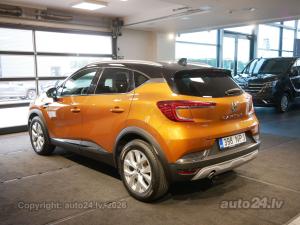 Orange Renault Captur 2021 in Tallinn, with an engine capacity of 1.30 L and mileage of 35 thousand km for 16990 €, photo 5 on AUTOMOTO.COM.LV