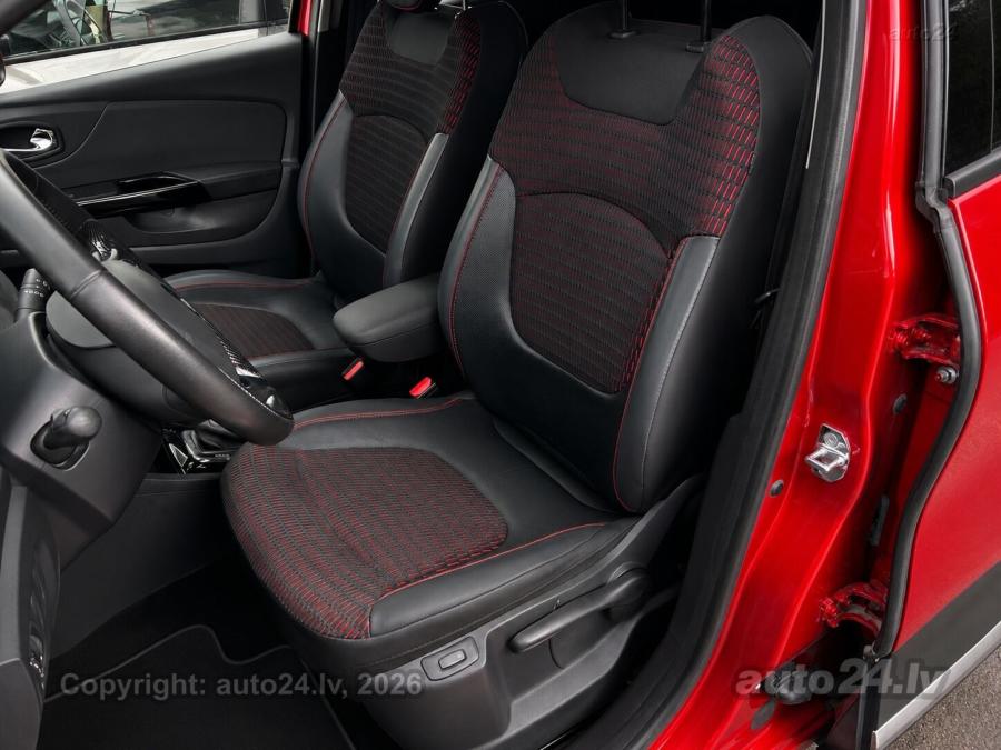 Sarkans Renault Captur 2015 Tartu, ar dzinēja tilpumu 1.20 L un nobraukumu 136 tūkst. km par 7450 €, foto 26 vietnē AUTOMOTO.COM.LV