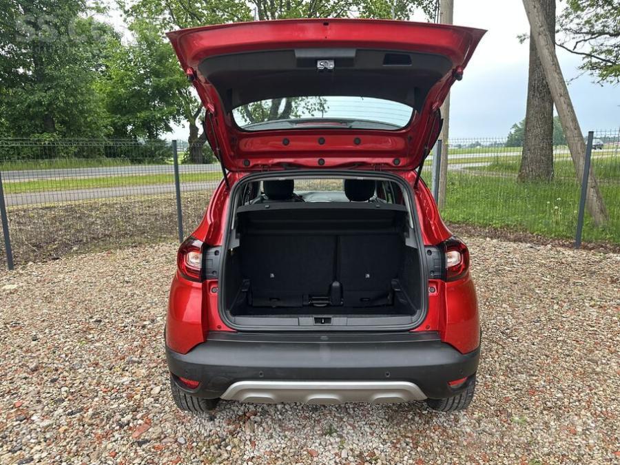 Red Renault Captur 2017 in Cesis, with an engine capacity of 1.20 L and mileage of 0 thousand km for 9700 €, photo 11 on AUTOMOTO.COM.LV