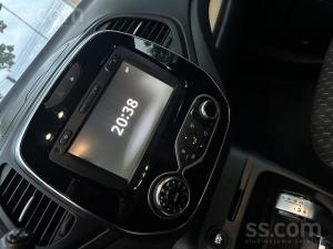 Sarkans Renault Captur 2017 Cēsis, ar dzinēja tilpumu 1.20 L un nobraukumu 0 tūkst. km par 8900 €, foto 18 vietnē AUTOMOTO.COM.LV