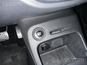 Sarkans Renault Captur 2017 Cēsis, ar dzinēja tilpumu 1.20 L un nobraukumu 0 tūkst. km par 8900 €, foto 13 vietnē AUTOMOTO.COM.LV