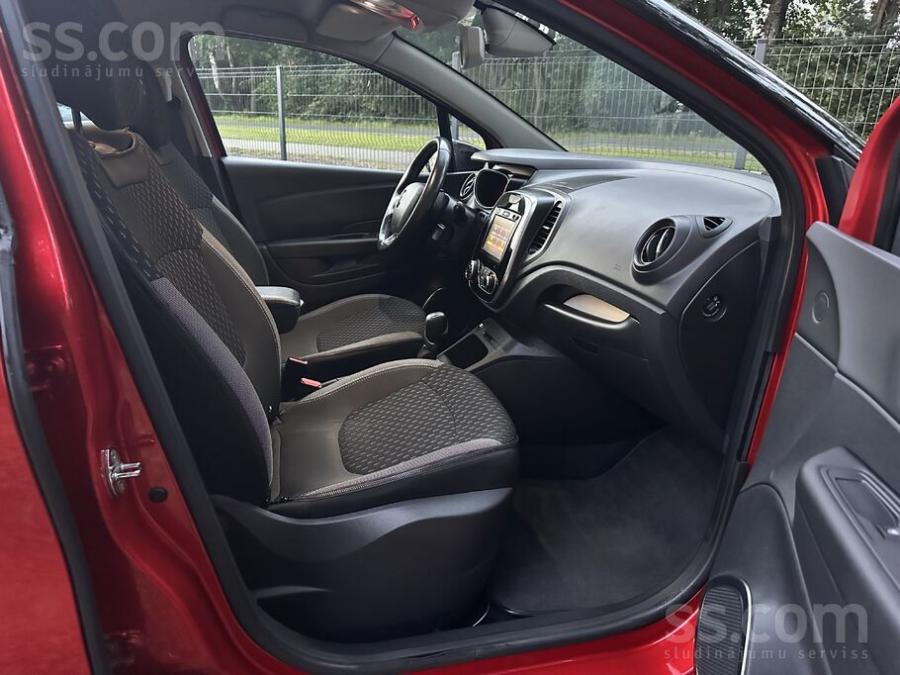 Sarkans Renault Captur 2017 Cēsis, ar dzinēja tilpumu 1.20 L un nobraukumu 0 tūkst. km par 8900 €, foto 21 vietnē AUTOMOTO.COM.LV