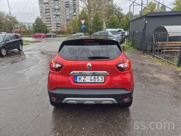 Red Renault Captur 2017 in Riga, with an engine capacity of 1.50 L and mileage of 127 thousand km for 9990 €, photo 8 on AUTOMOTO.COM.LV