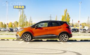 Red Renault Captur 2017 in Riga, with an engine capacity of 1.50 L and mileage of 127 thousand km for 9990 €, photo 6 on AUTOMOTO.COM.LV