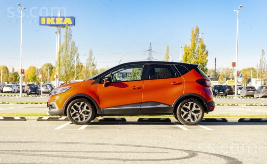 Red Renault Captur 2017 in Riga, with an engine capacity of 1.50 L and mileage of 127 thousand km for 9990 €, photo 6 on AUTOMOTO.COM.LV